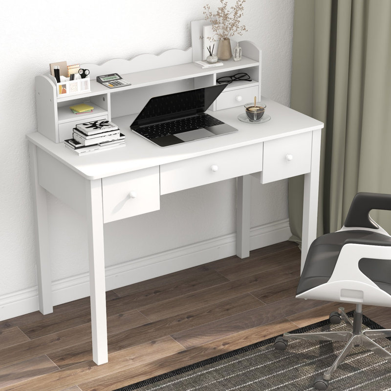 Alcott Hill® Aleysia Desk with Hutch & Reviews | Wayfair